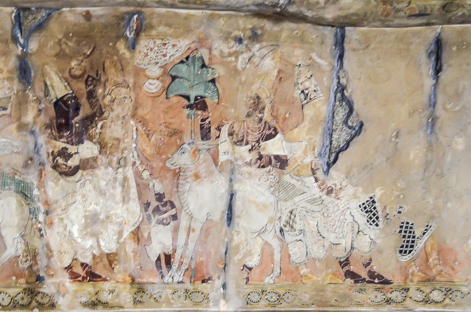 Manu Needhi Cholan Story in the Murals of Lepakshi, Veerabhadra Temple ...