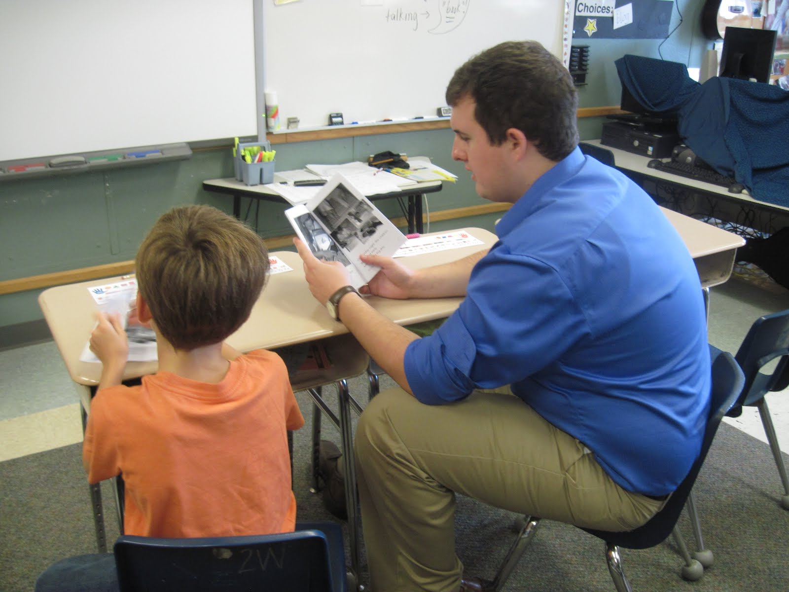 Second Grade Friends!: Buddy Reading, Meeting Rules, and Highlighters!