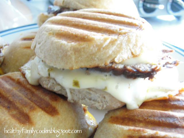 Healthy Family Cookin': Grilled Pepper Jack Sliders