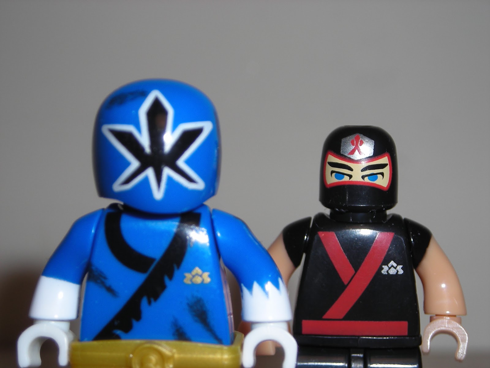 My Shiny Toy Robots: Mega Bloks Power Rangers Samurai Blue Ranger and ...