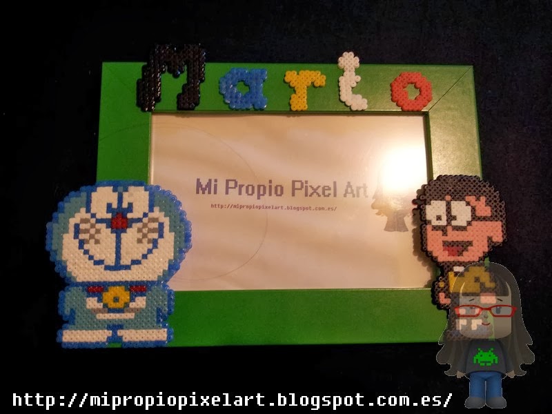 Mi Propio Pixel Art con Hama Beads: Marco de fotos Doraemon