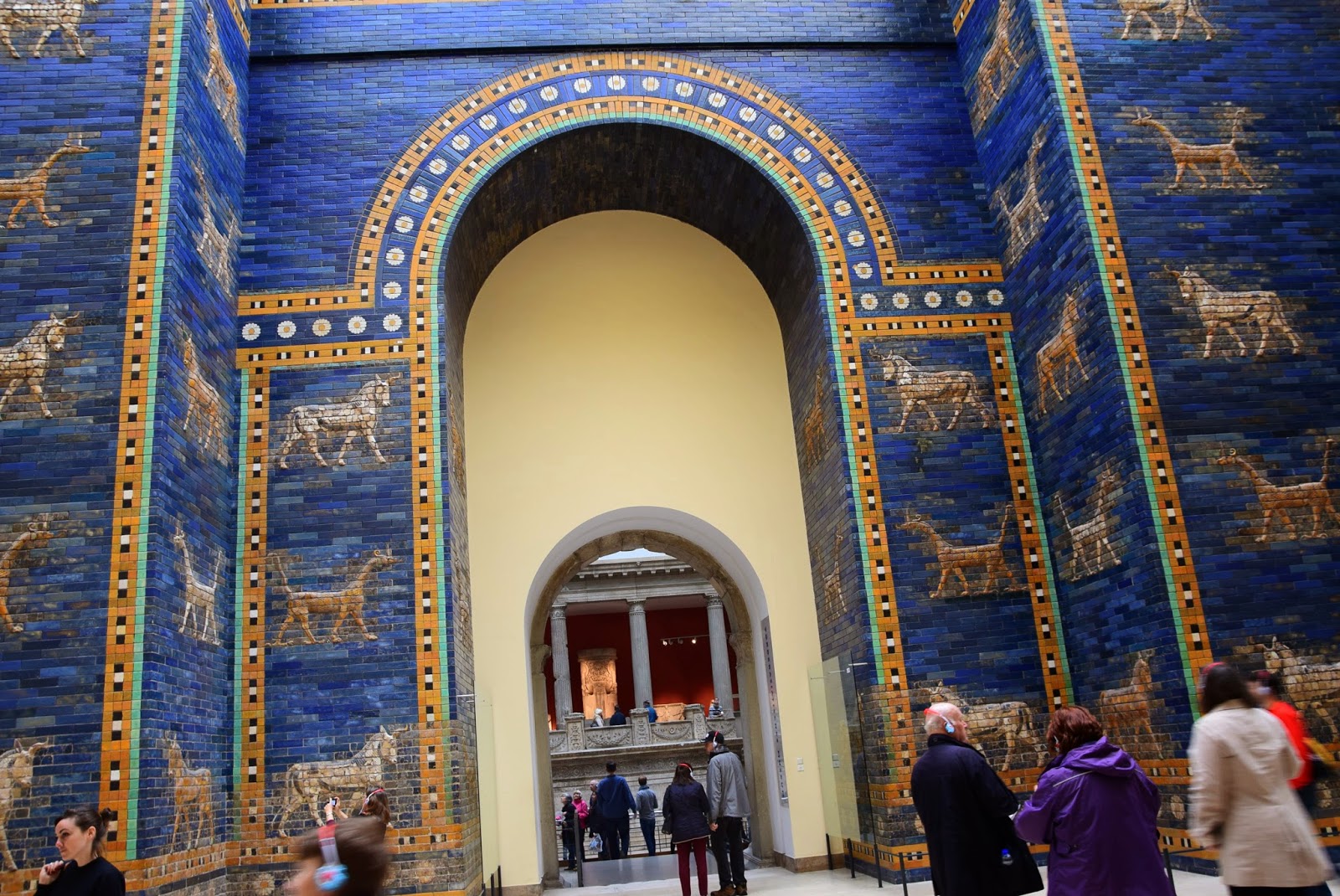 socalgalopenwallet: The Ishtar gate