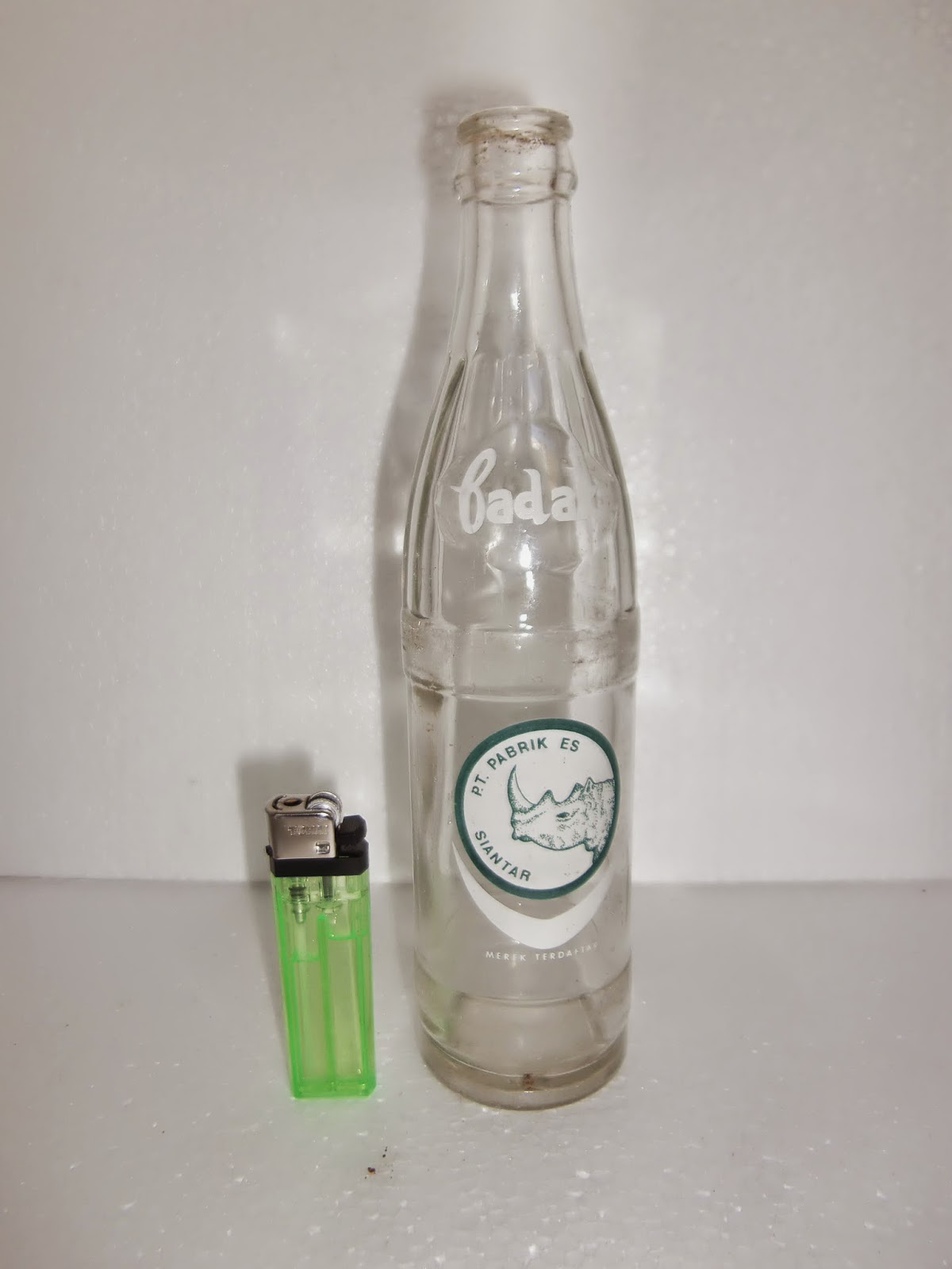 CILEGON ANTIK: Botol Limun : Cap Badak dari Pematang Siantar - Sumatera ...