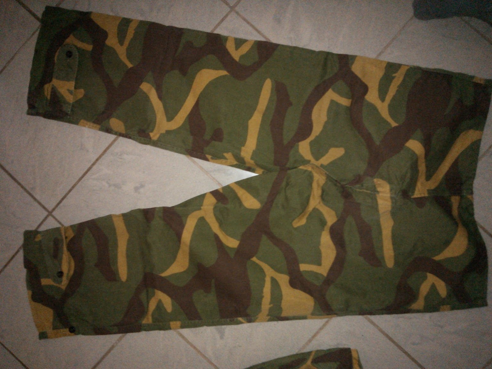 Military Camouflage: The M68 MOL camouflage set - 1 set avaliable