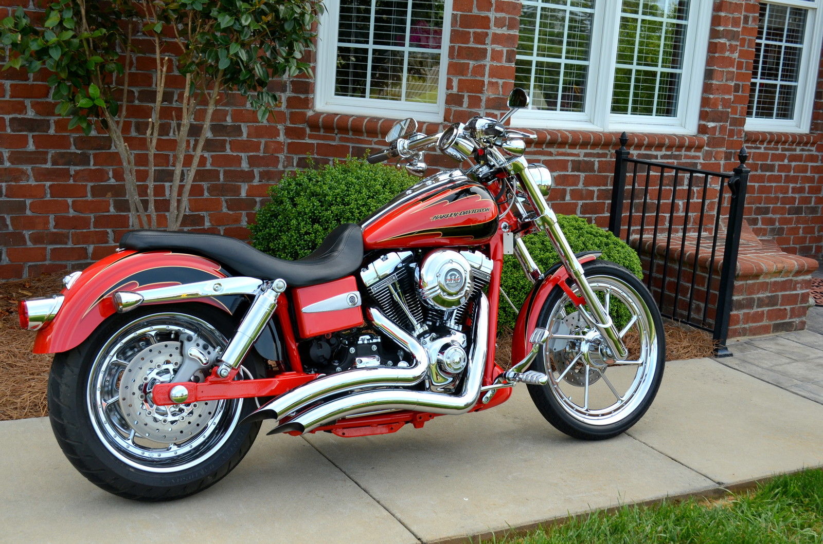 biker excalibur II: 2007 Harley Davidson CVO - FXDSE - Screamin Eagle Dyna