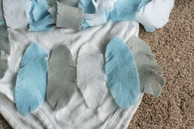 DIY No Sew Baby Chicken Halloween Costume