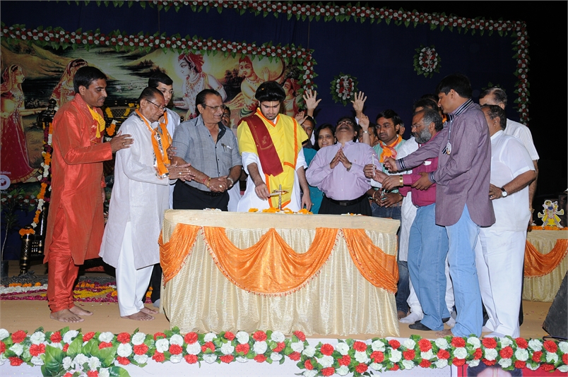 VYO: Photos of VYO Rajkot celebrates Holi Rasiya & Phool Faag Utsav