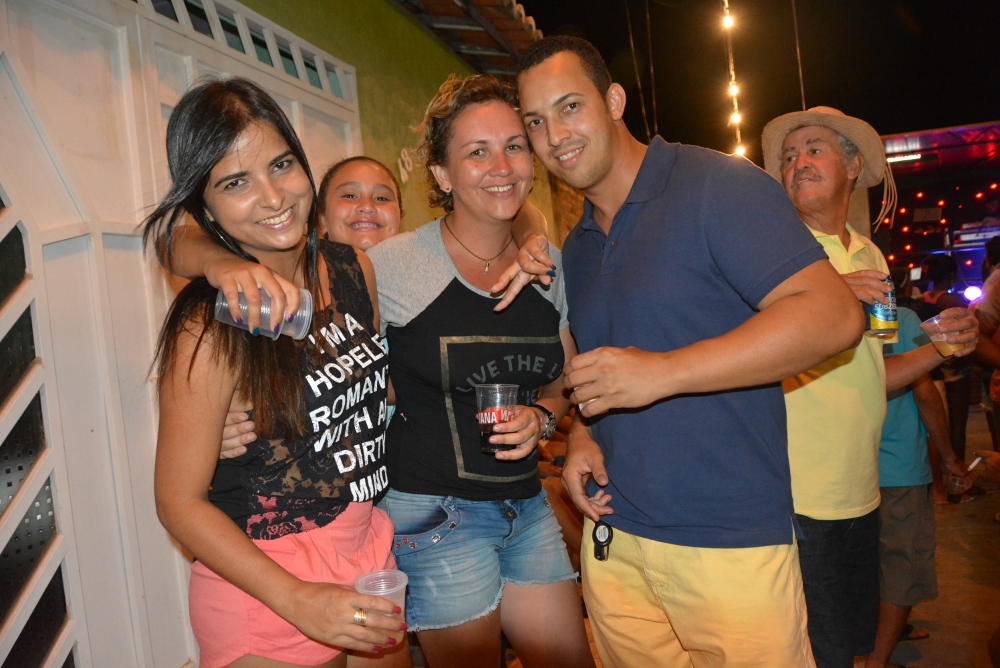 FOTOS: RAMON CIGANO E CLEIDE BARBOSA NA 11ª CERVEJADA DO CHINA'S EM ...