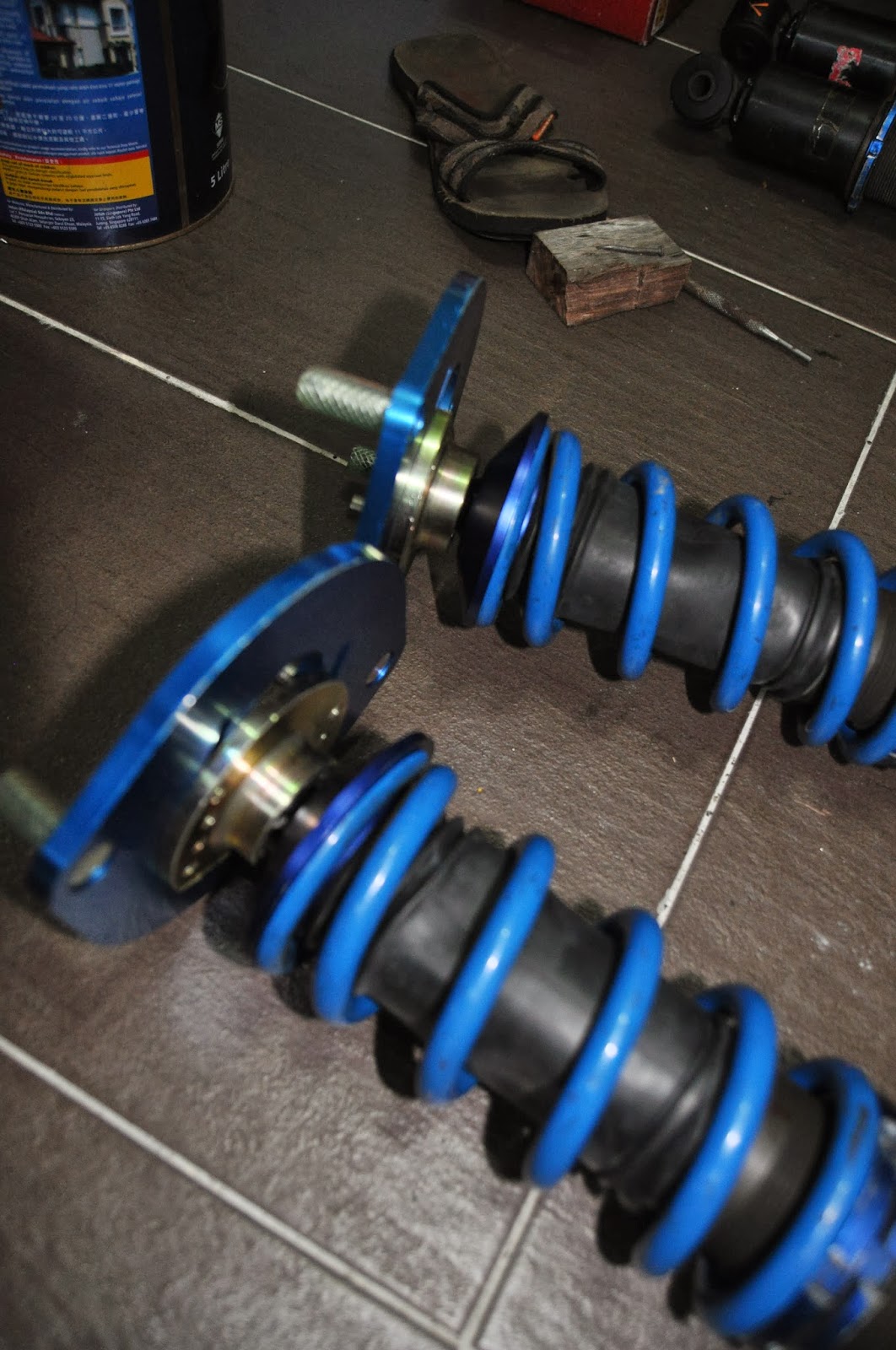 4G93T: suspension system inverted monotube