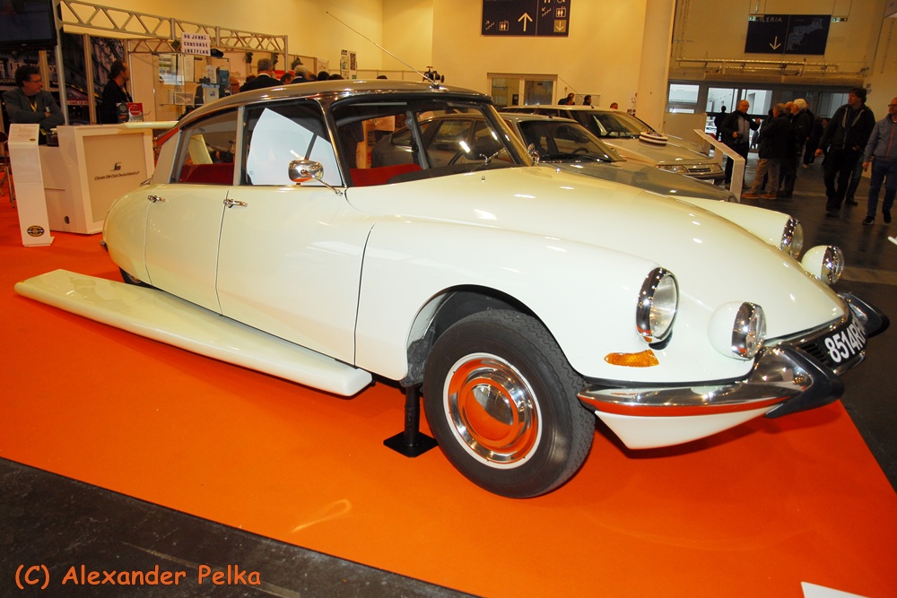 Onkel Pelles Bilderbuch: Auto des Tages Teil 1121 - Citroën DS "Fantomas"