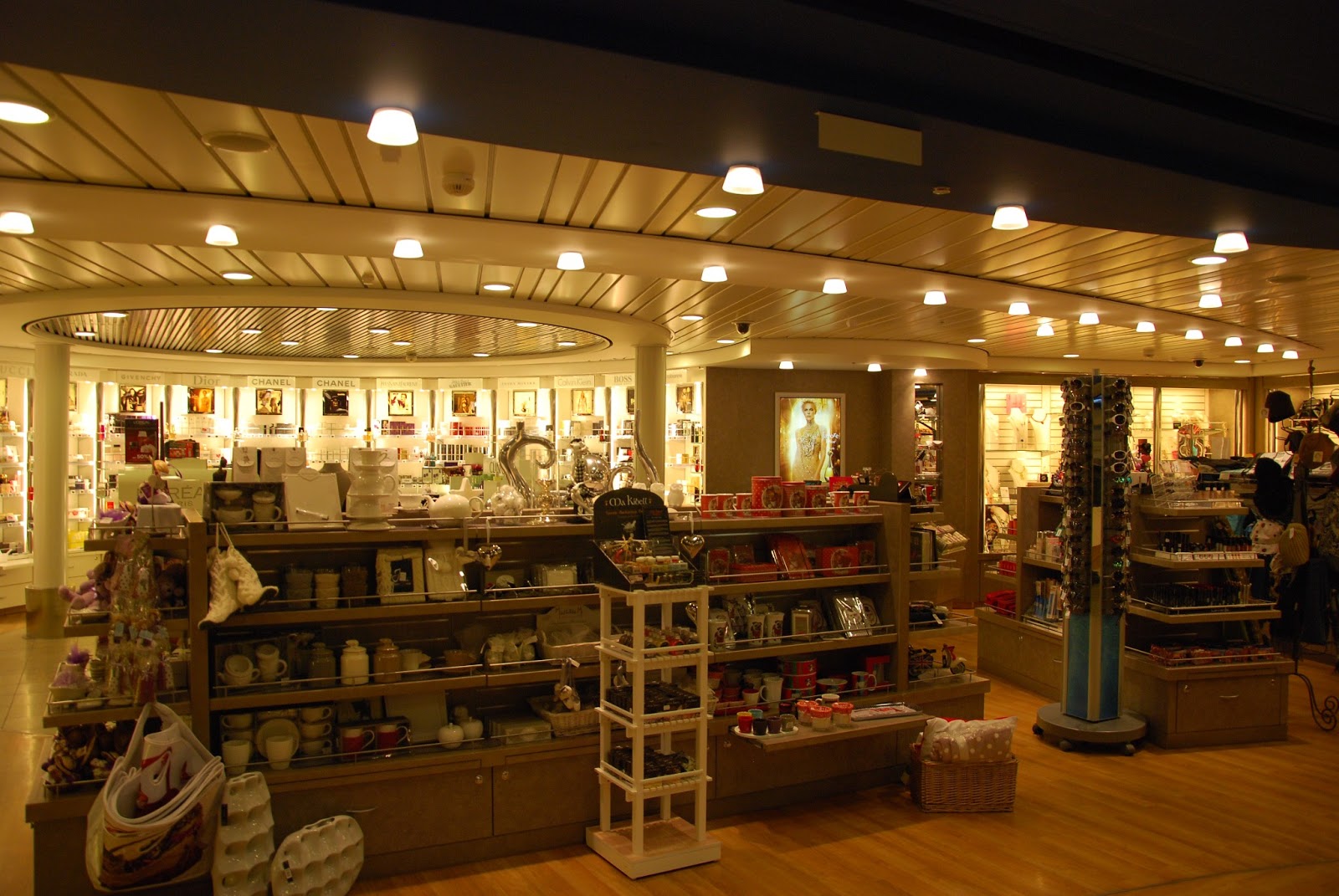 BRITTANY FERRIES: interiors of "ARMORIQUE"