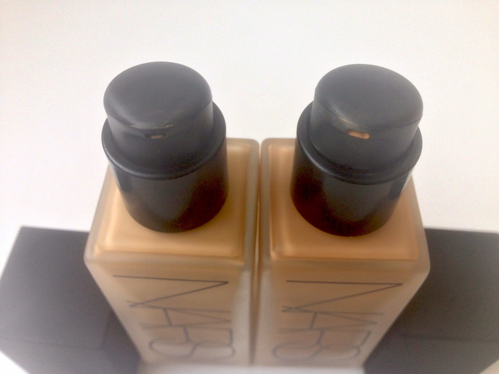 NARS Chronicles : All Day Luminous Weightless Foundation - Stromboli ...