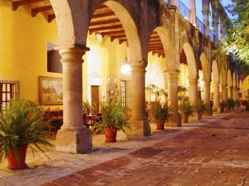 Historia y evolución de la pintura artística : Arte paisajes coloniales