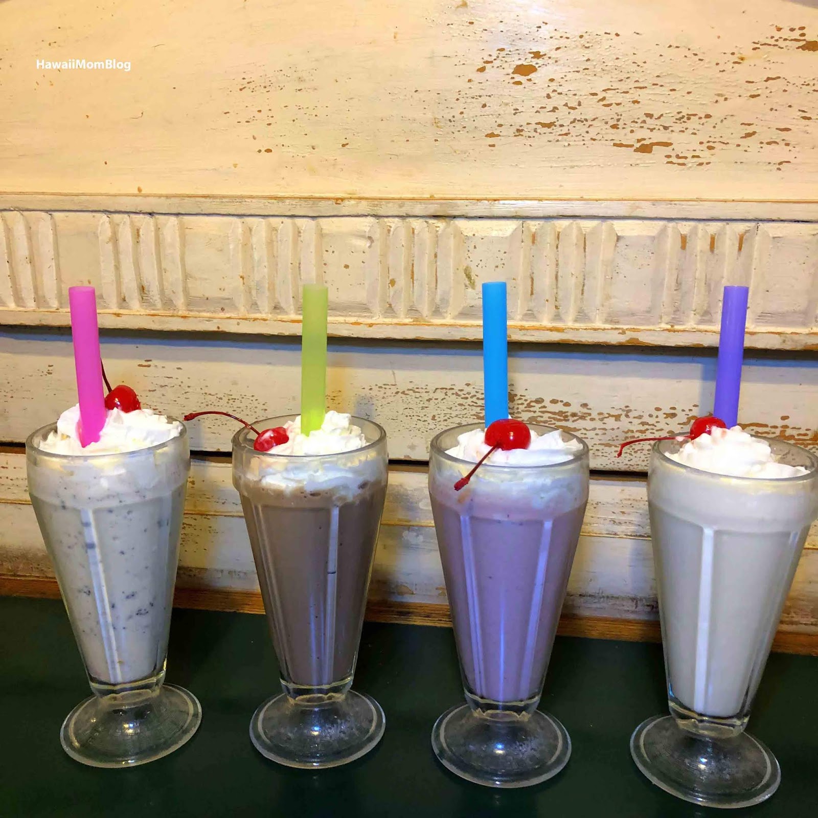 Hawaii Mom Blog: Visit Albuquerque: Fuddruckers