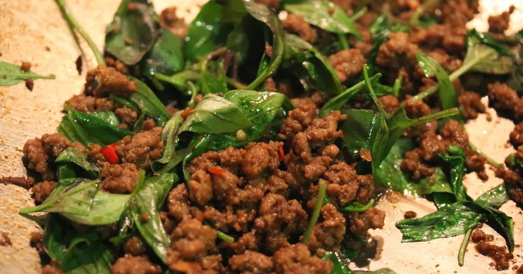 The Food Canon - Inspiring Home Cooks: Fried Minced Beef with Basil and ...