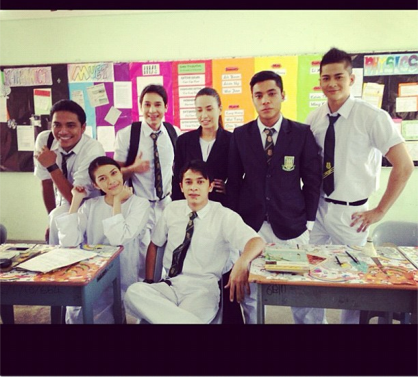 SoMeThInG bOrRoWeD: My Hero (Malaysian Artist) Fadlan Hazim