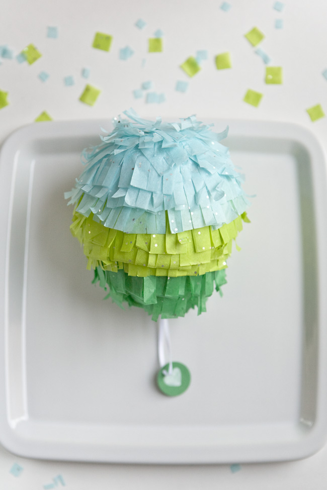 Juneberry Lane: Tutorial Tuesday: DIY Mini-Piñatas for a Cinco de Mayo ...