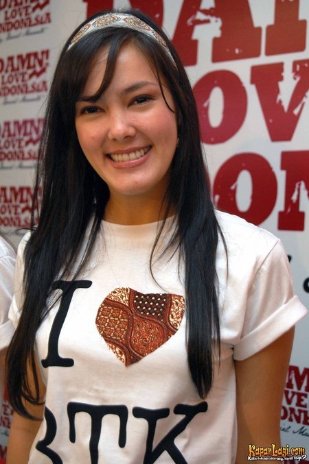 Cathy Sharon | Koleksi Foto Artis Indonesia