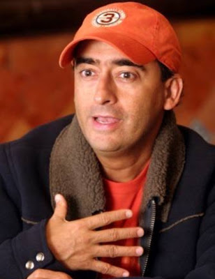 ESTO PASO: 1961: NACIÓ Adal Ramones, humorista televisivo mexicano.