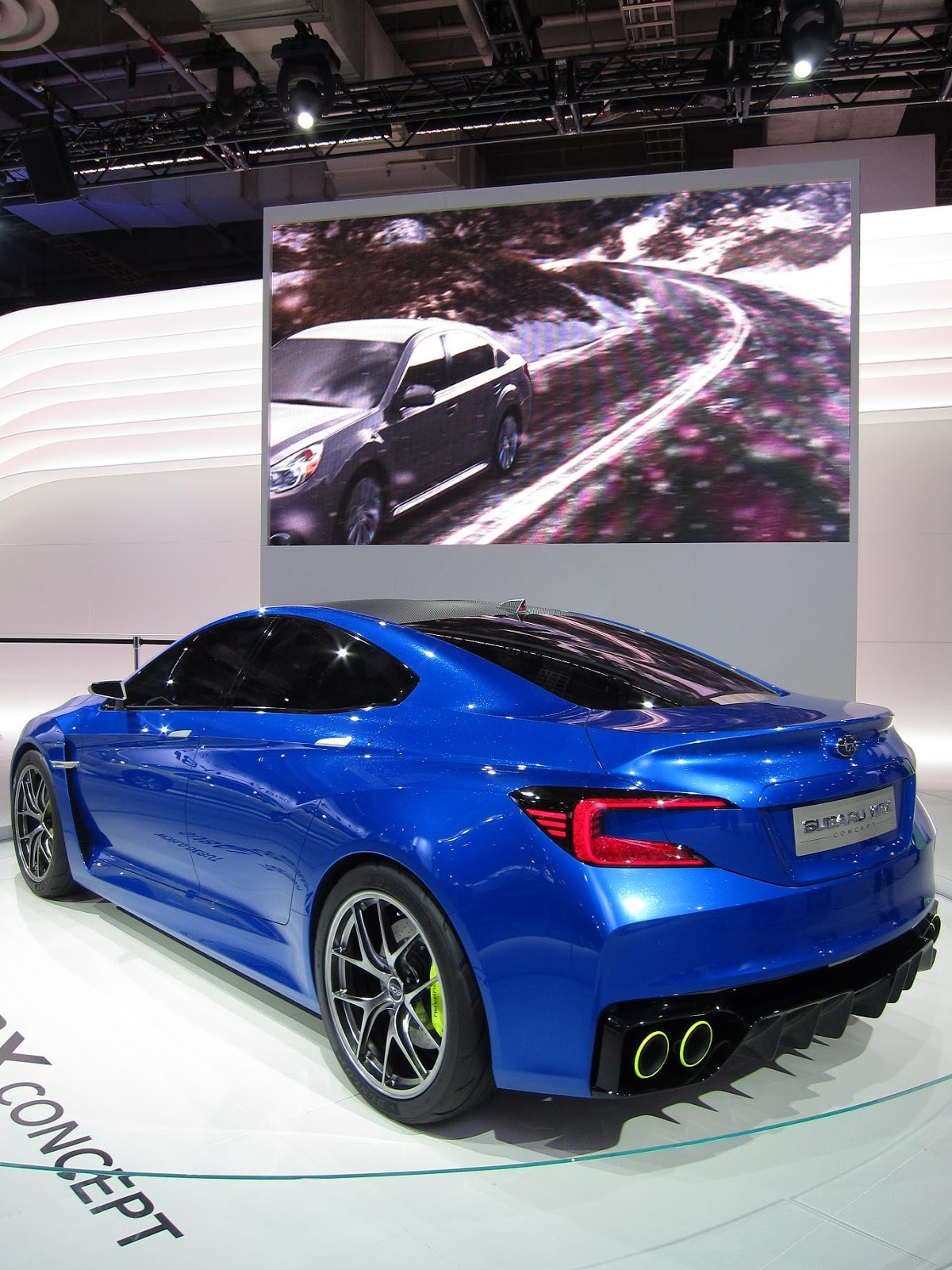 TeeDeb in New York: Cars, Cars, everywhere, but not one you can drive...