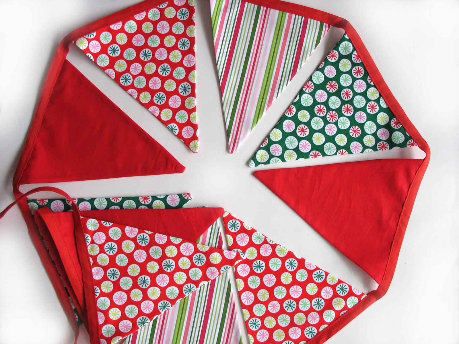 Merry-Go-Round Handmade: Merry-Go-Round handmade Bunting in MadeIt '90 ...