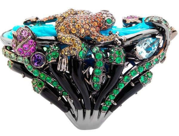 JewelsGoneWild: LYDIA COURTEILLE