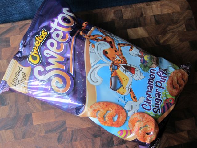 Review: Cheetos - Sweetos