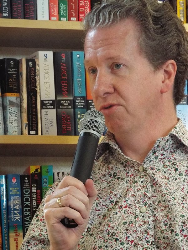 Kittling: Books: Charlie Lovett at The Poisoned Pen!