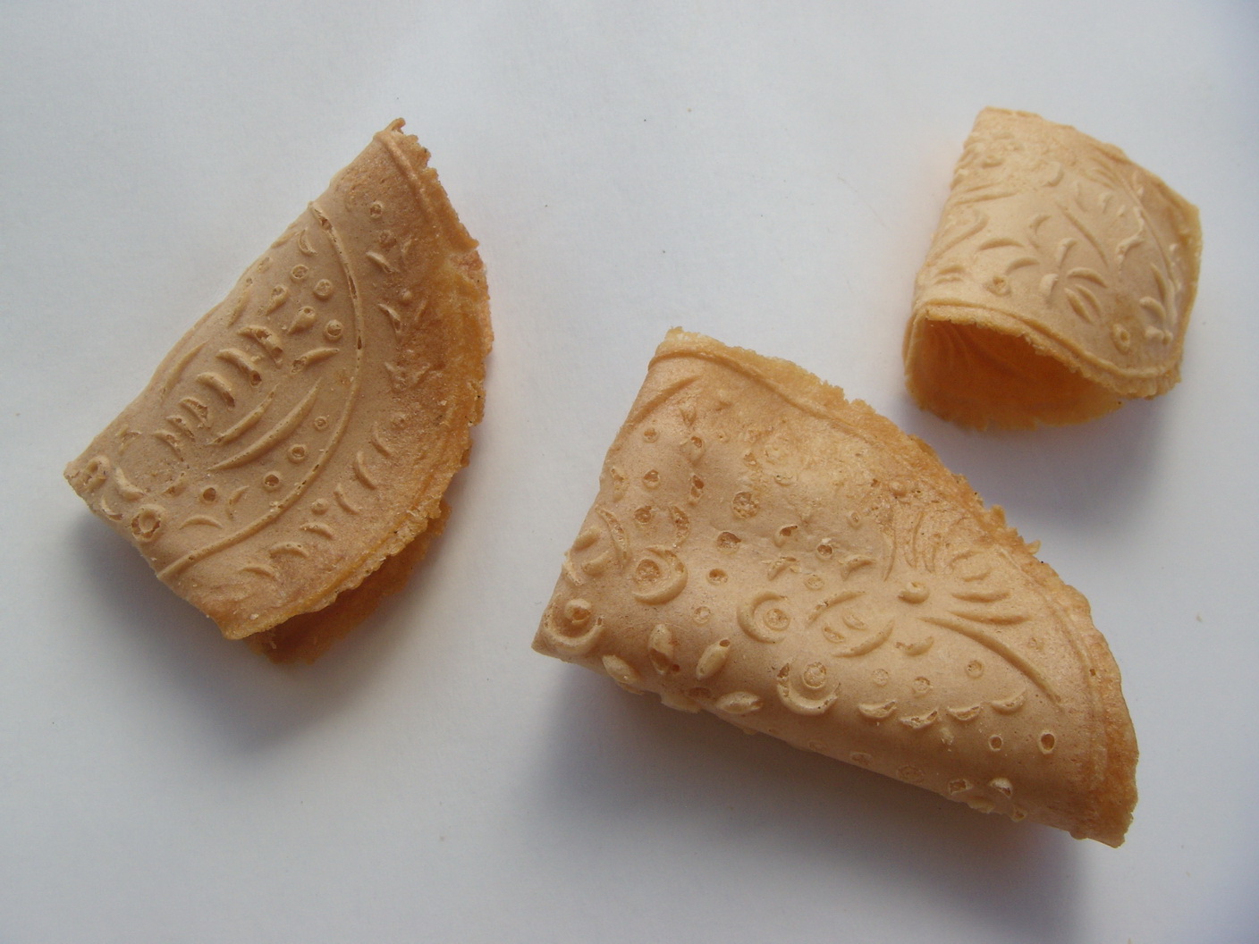 orangkecilorangbesar: Kuih Kapit @ Sepit