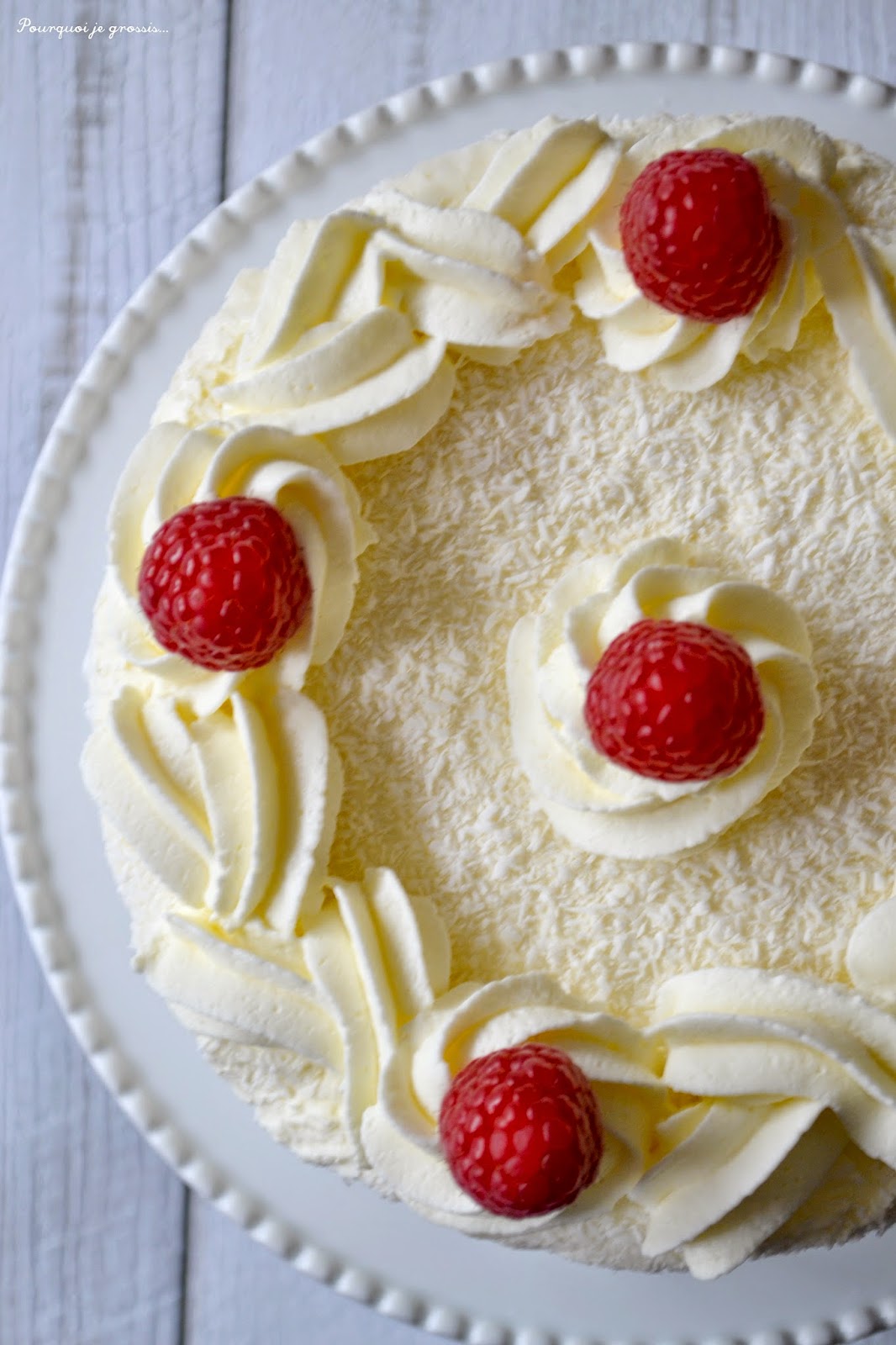 Pourquoi je grossis ... : Gâteau glacé à la meringue, chantilly noix de ...