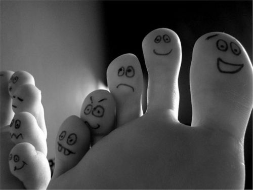 QUEM TEM PÉS VISITA: CALO INTERDIGITAL (CALO MOLE)