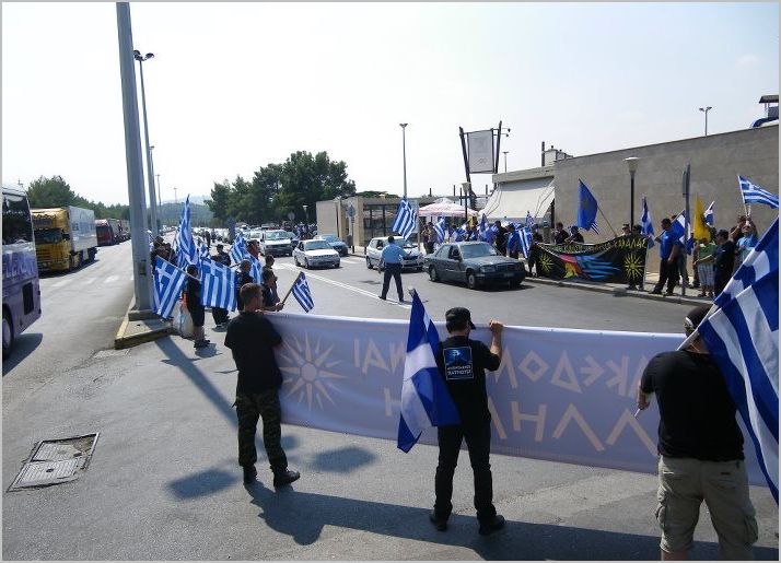 ΚΙ ΑΛΛΕΣ ΦΩΤΟΦΓΡΑΦΙΕΣ ΑΠΟ ΤΟ ΚΛΕΙΣΙΜΟ ΤΩΝ (ΠΡΟΣΩΡΙΝΩΝ) ΣΥΝΟΡΩΝ ΜΕ ΤΟΥΣ ...