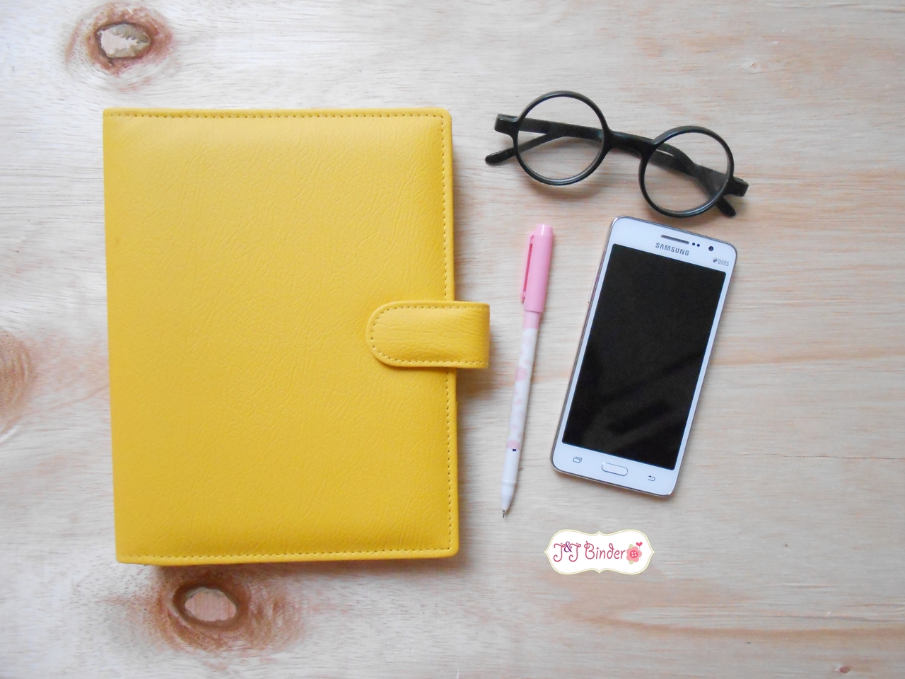 Pilihan Binder Kuliah Yang Unik untuk Perlengkapan Mahasiswa Baru Harga ...