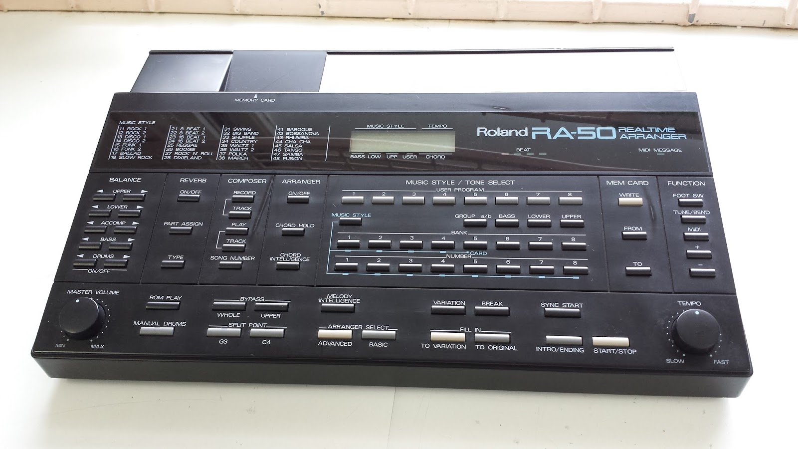 JonDent - Exploring Electronic Music: Roland RA-50 (Realtime Arranger ...