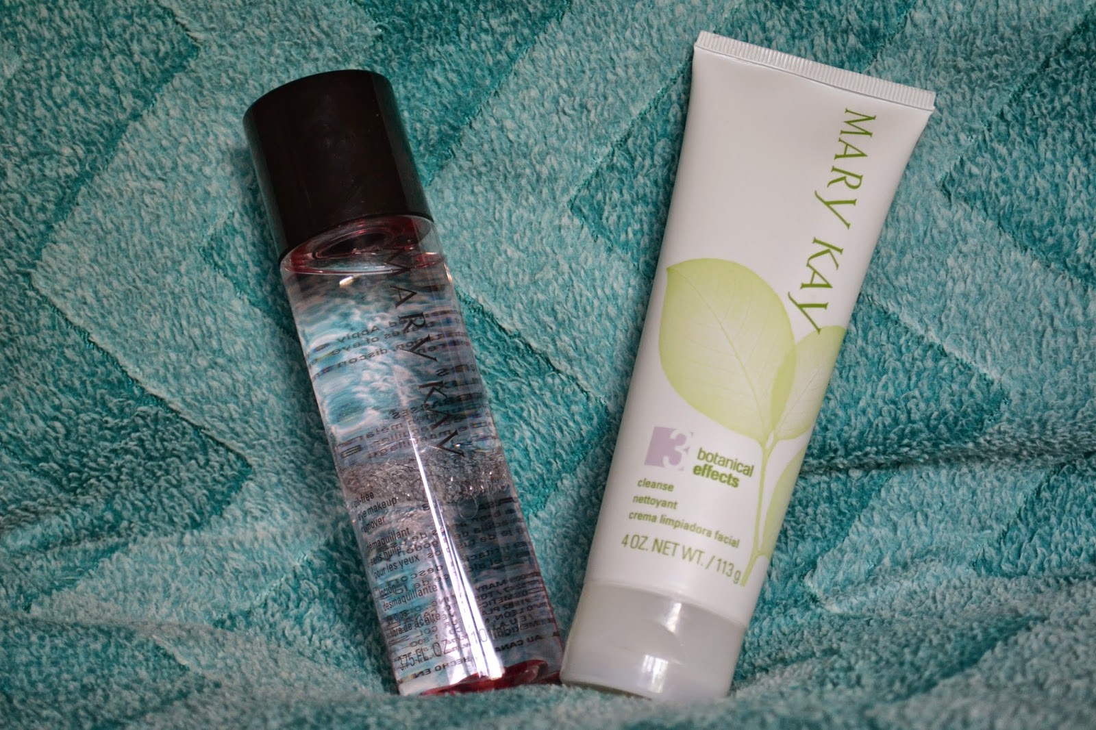 The Dorky Din : Selling Mary Kay Beauty Products + Review