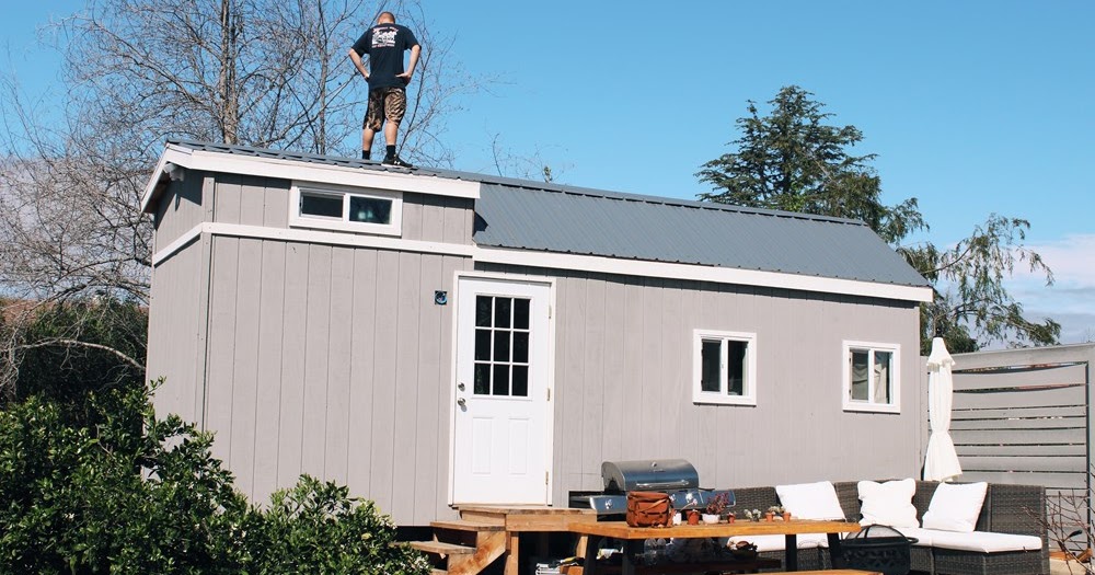 Fallbrook Tiny House [ TINY HOUSE TOWN ]