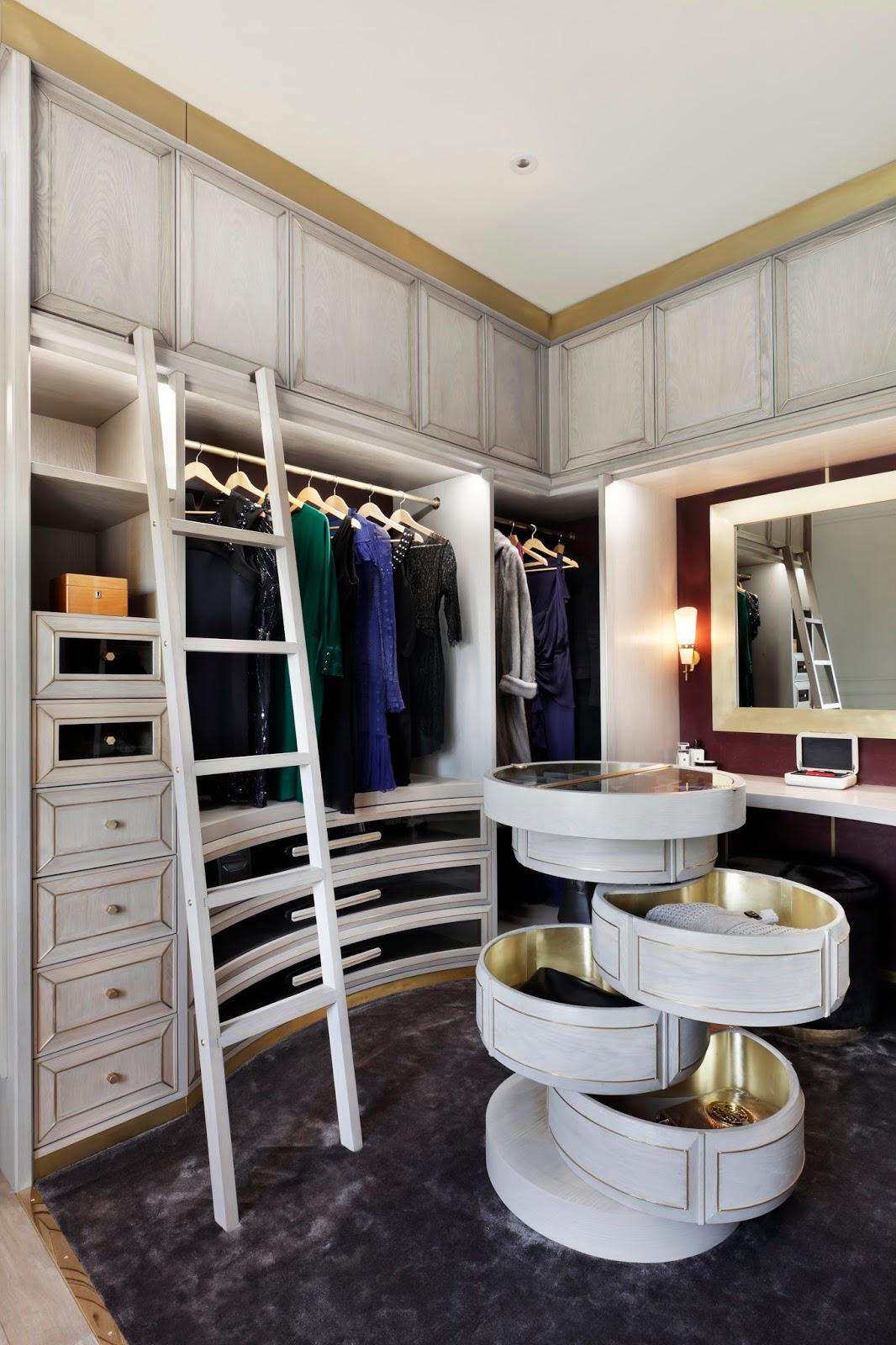 Andrea Felice Furniture: Fitted & Robes