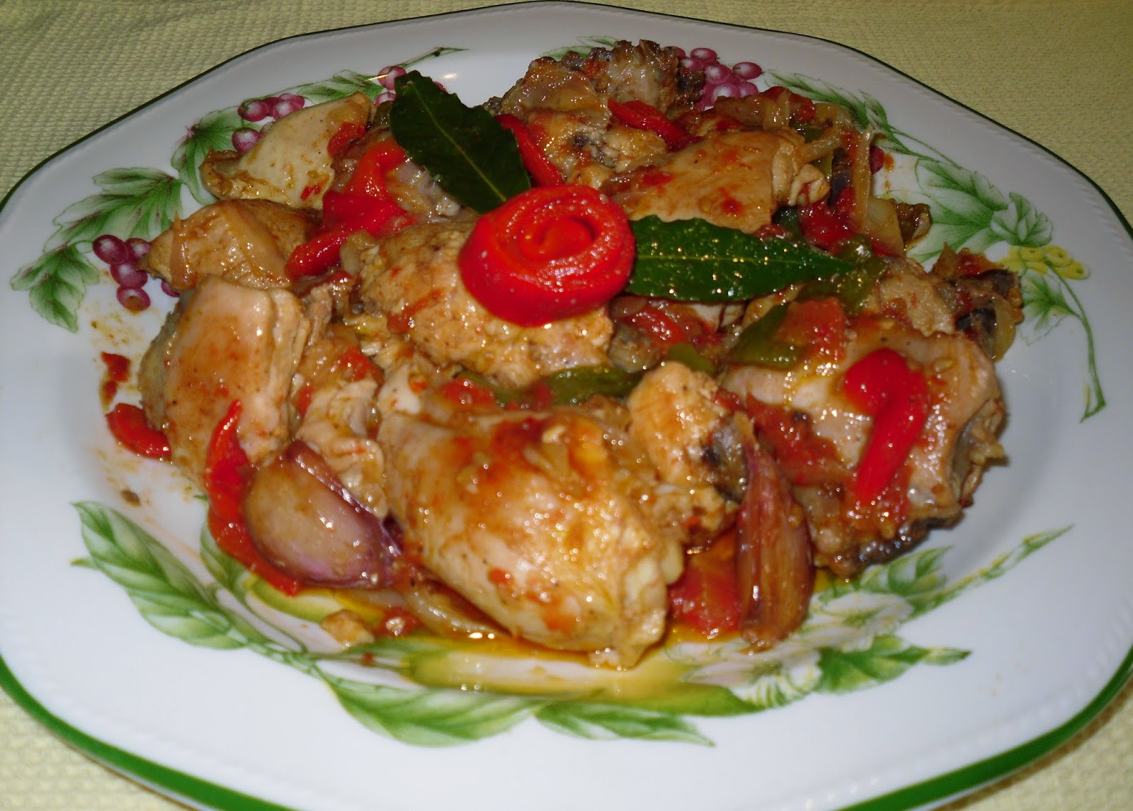 RECETAS DE MI MADRE Y MIAS: POLLO RUSTIDO CON PIMIENTOS