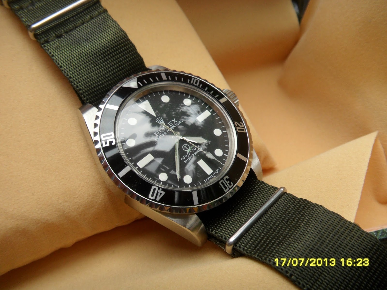 baranghobi: Rolex Submariner Military (r)