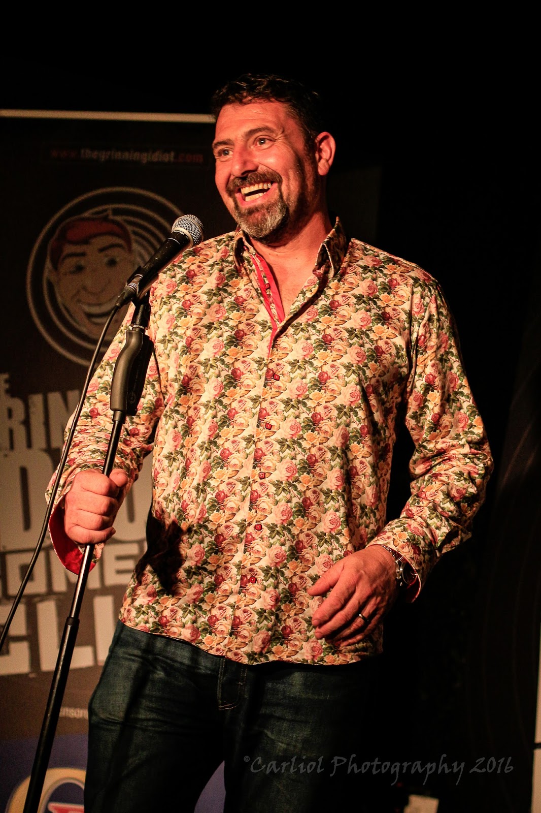 The North East Theatre Guide: Review: Grinning Idiot Comedy Club at ...