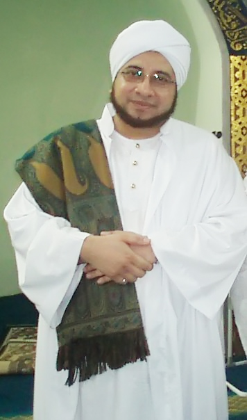 Kumpulan Foto Habib Munzir bin Fuad Al Musawa - FiqihMuslim.com