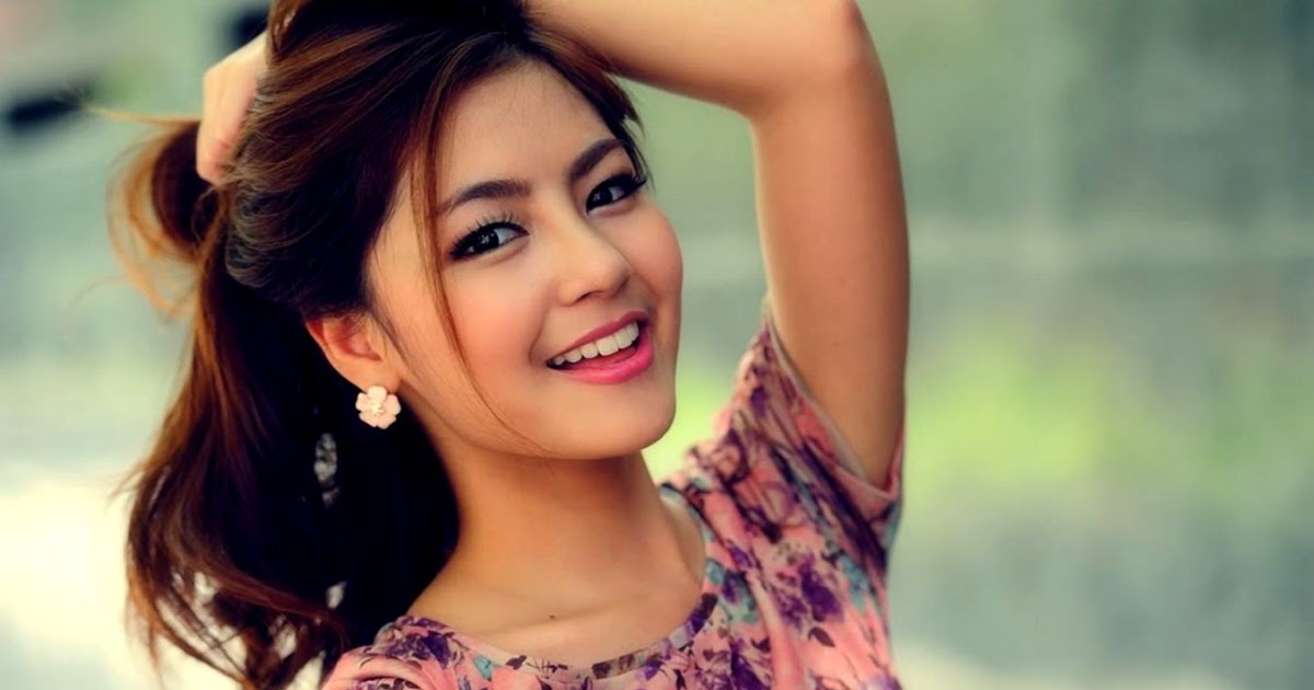 Beautiful Girl Profile Hd Wallpaper | Free High Definition Wallpapers