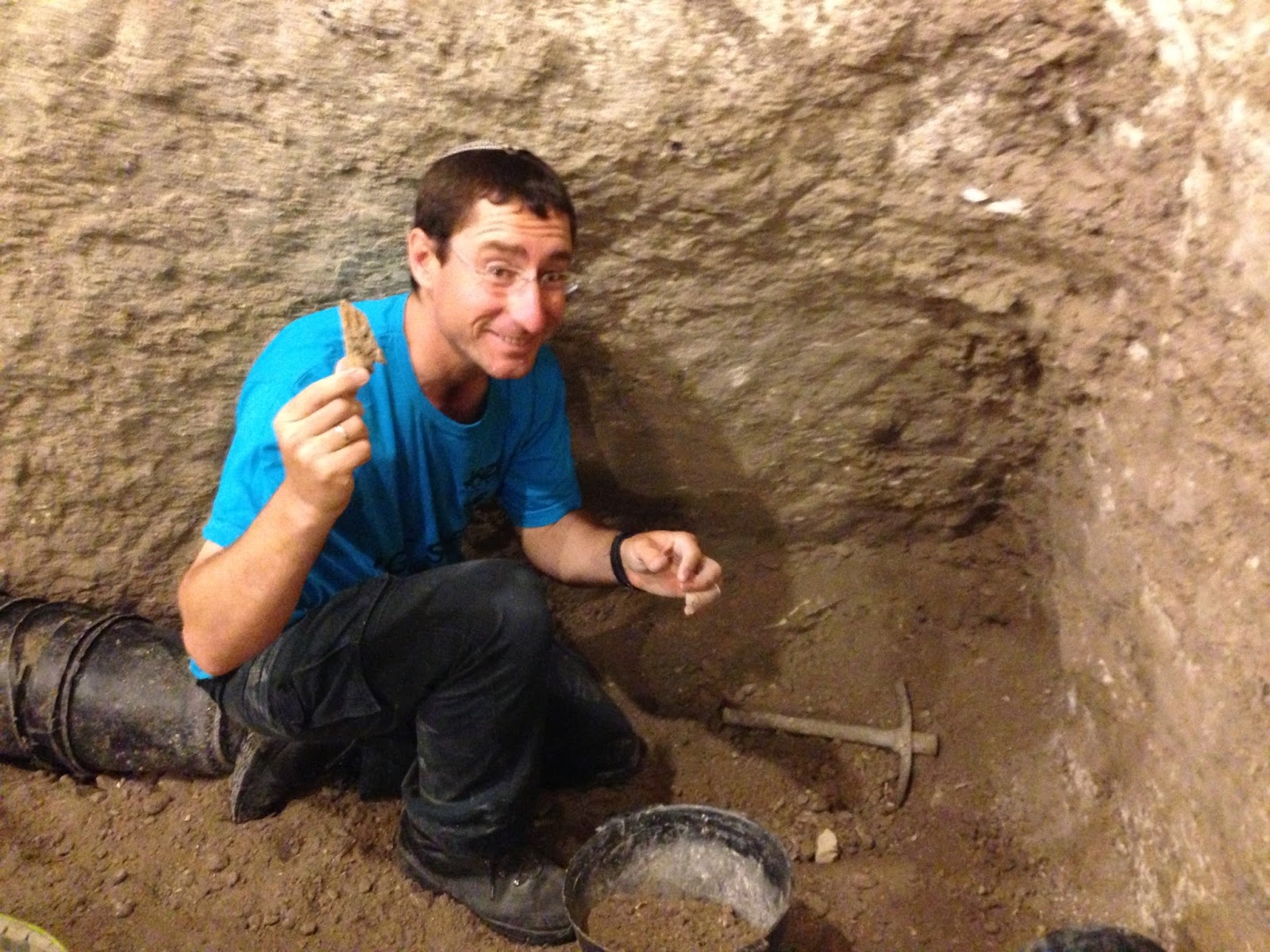 dream and experience: ISRAEL fri day 8 arch dig. market. shabbat.