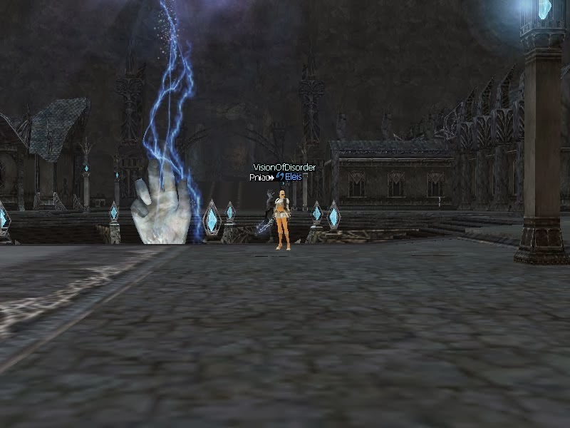 Lineage 2 - best mmo ever: Devastated Castle & random Treasure Hunter ...