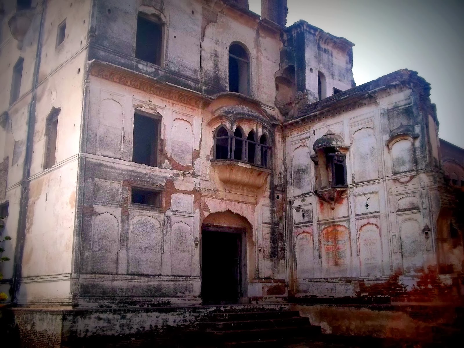 Sohni Dharti - Pak Watan: The Historic Landmarks of Sheikhupura