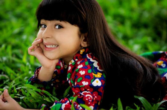 INFORMATIONS: Sarah Child Photo Gallery