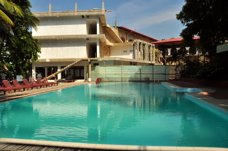 Images of Sri Lanka on blogspot.com: Sights at the '','Centuria Lake ...