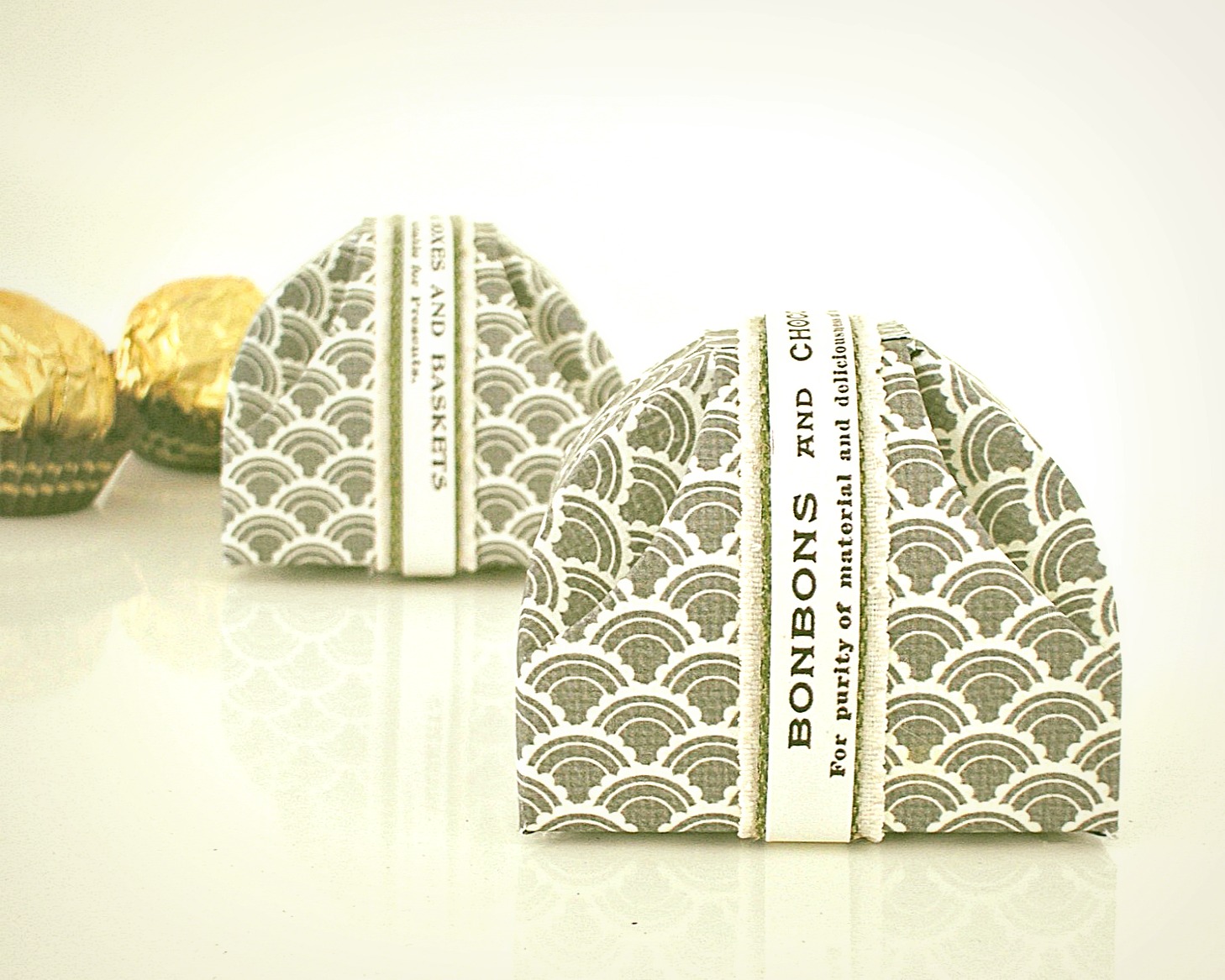 Artfull Crafts: Sandy - Lily Bee Bon-Bon Boxes