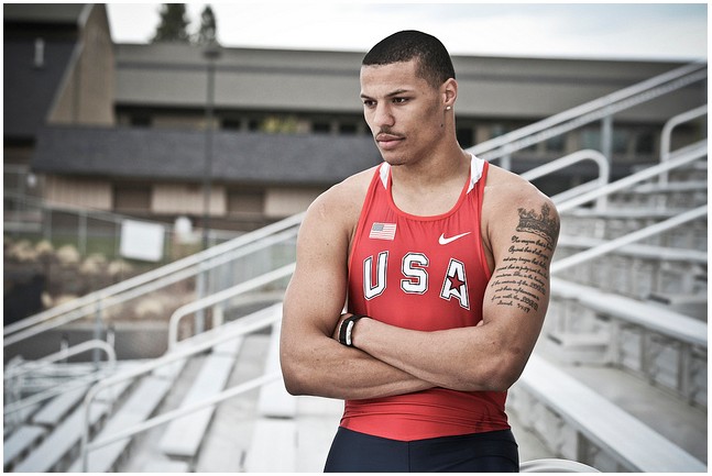 Hunks in Pictures: Ryan Bailey