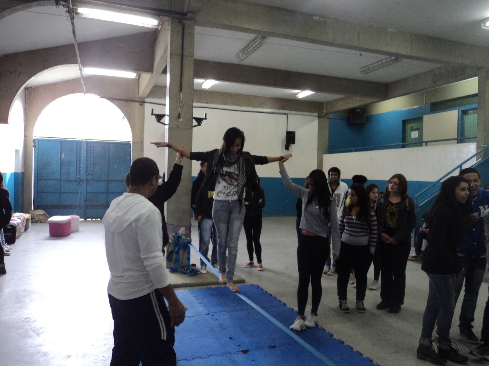 Eu e a Escola Historiador Isaac Grinberg: Agita Galera - Não ao ...